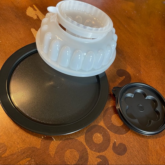 Tupperware | Kitchen | Tupperware Mini Jello Mold | Poshmark